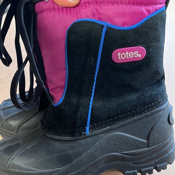totes | Shoes | Totes Snow Winter Pink And Black Boots For Girls Size ...